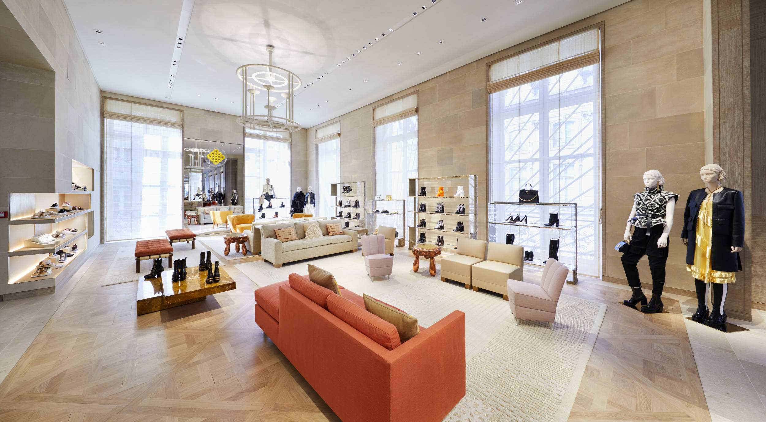 Global Store Louis Vuitton Vendôme — Barthélémy Griño